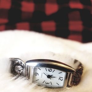 Accessories | Vintage Quartz Spoon Watch | Poshmark